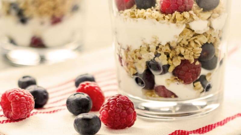 Jump Start Snacks: 10 Foods to Energize Your Afternoon | Northwestern ...